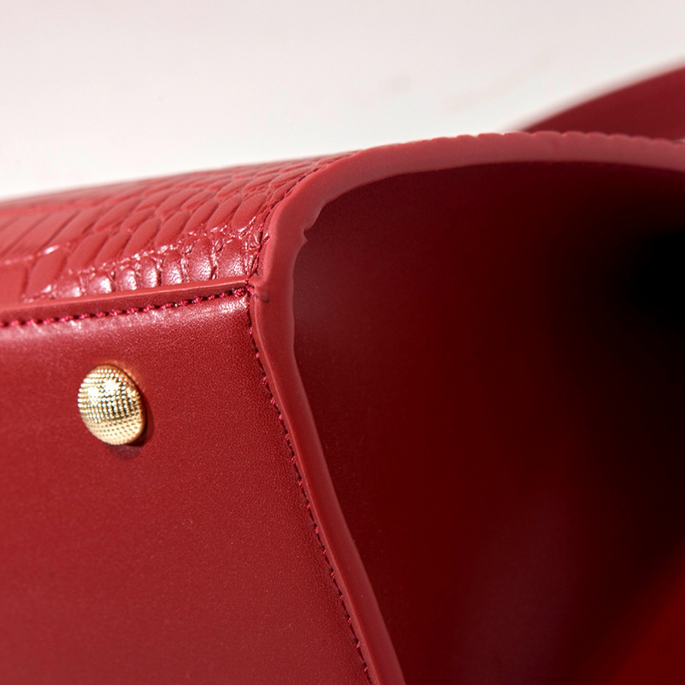 Tang Red 27 Scarlet Crocodile-Embossed Tote – Tang Heritage